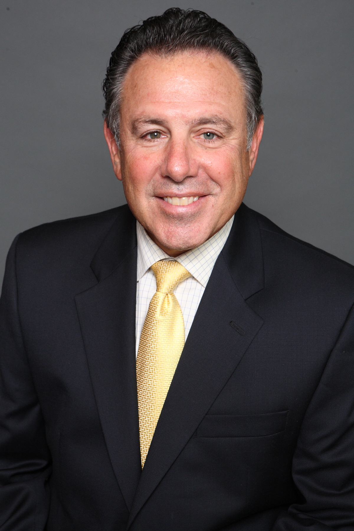 Attorney Embarks on Multistate Hunt for Boom-Time Investor's Assets ...